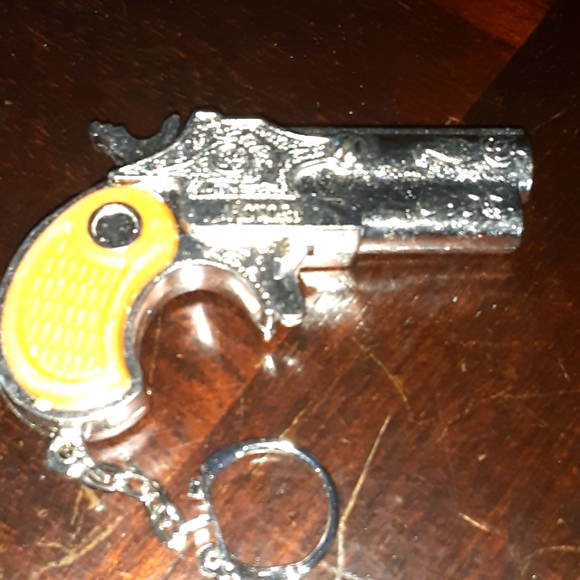 Victory | Accessories | Vintage Victory Chrome Derringer Cap Gun ...